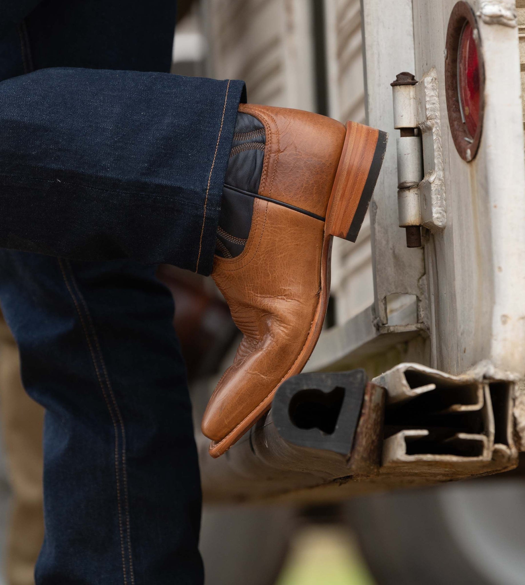 The Doc Men's Tecovas Western Leather Cowboy Dress Boots– Crossbow