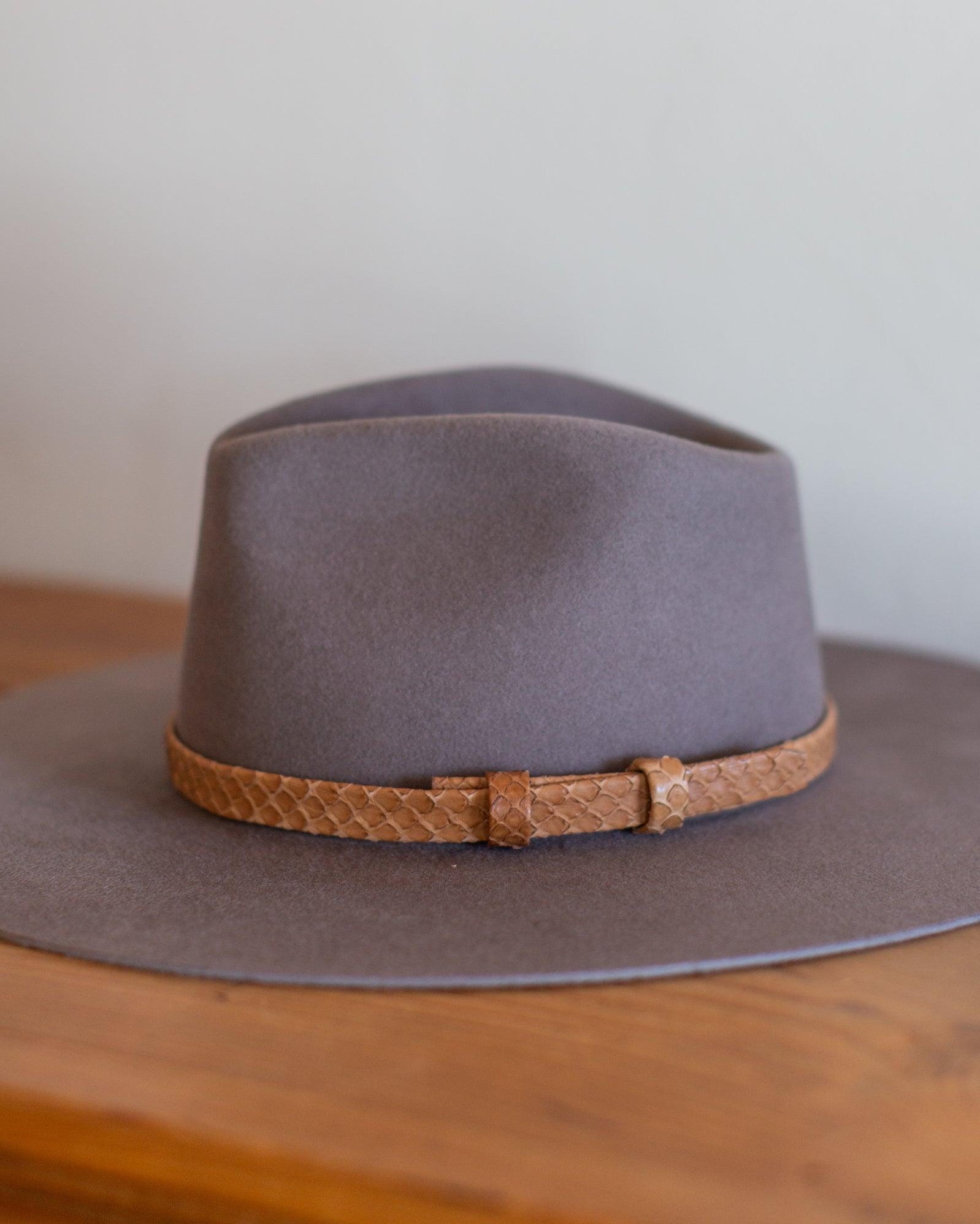 WATER SNAKE HAT BAND– Crossbow